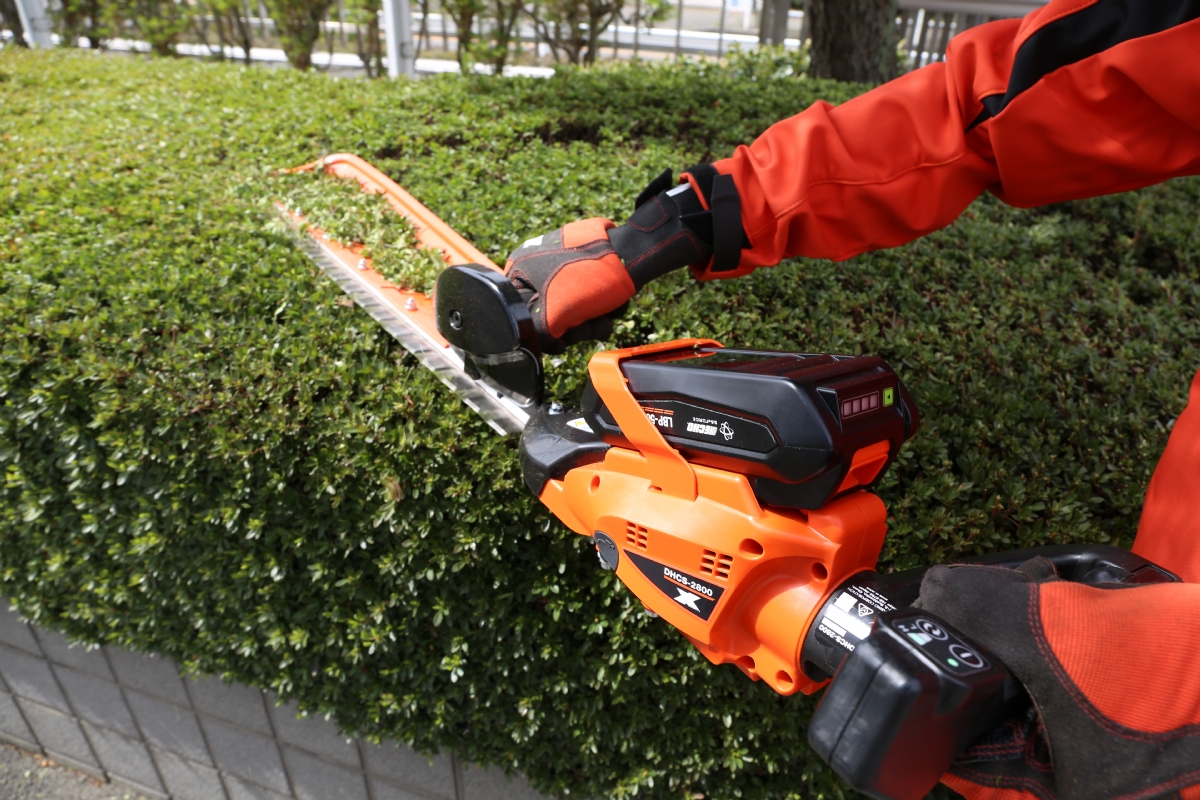 Nieuwe professionele ECHO X-Series heggenschaar 56V