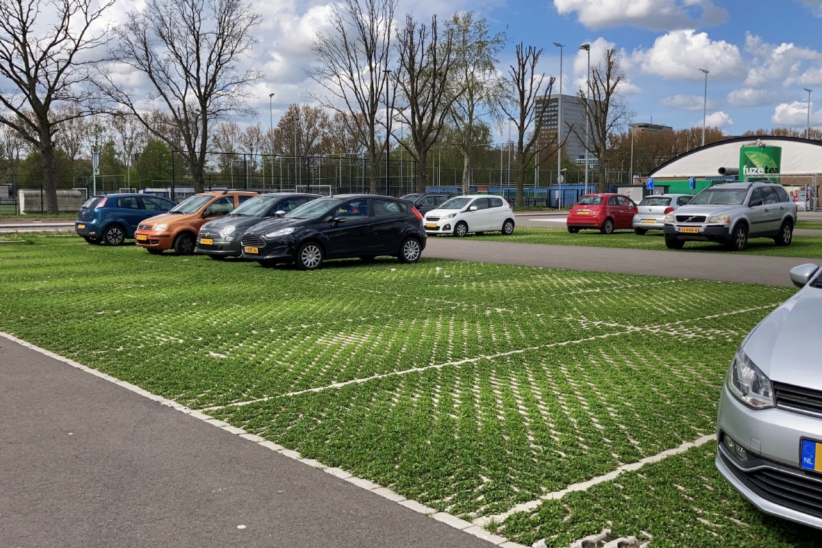 Groen parkeren in Rotterdam